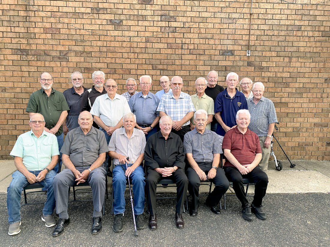Retired welders attend their last “dance” | News, Sports, Jobs ...